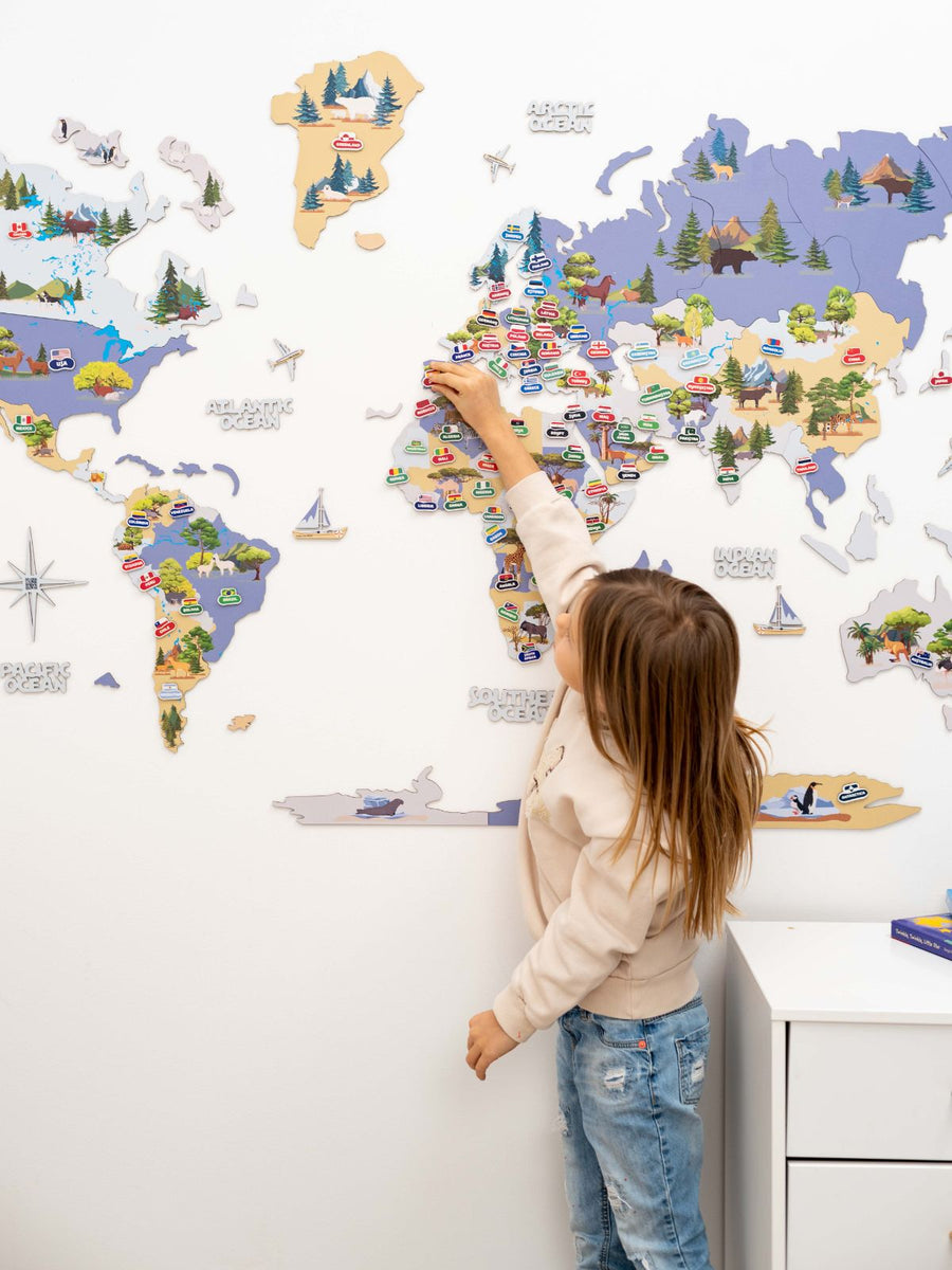World Map Nursery 🟆 Animal World Map Nursery ChildUniverse