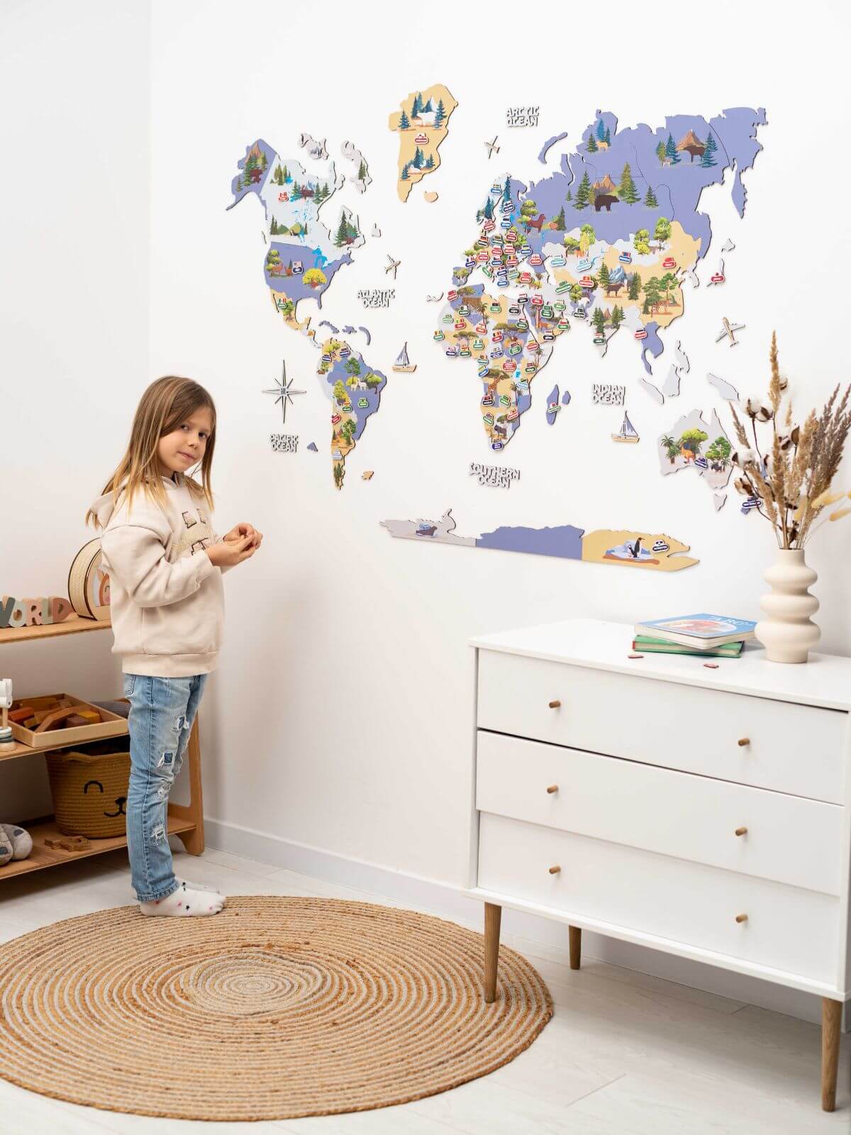 World Map Nursery 🟆 Animal World Map Nursery ChildUniverse