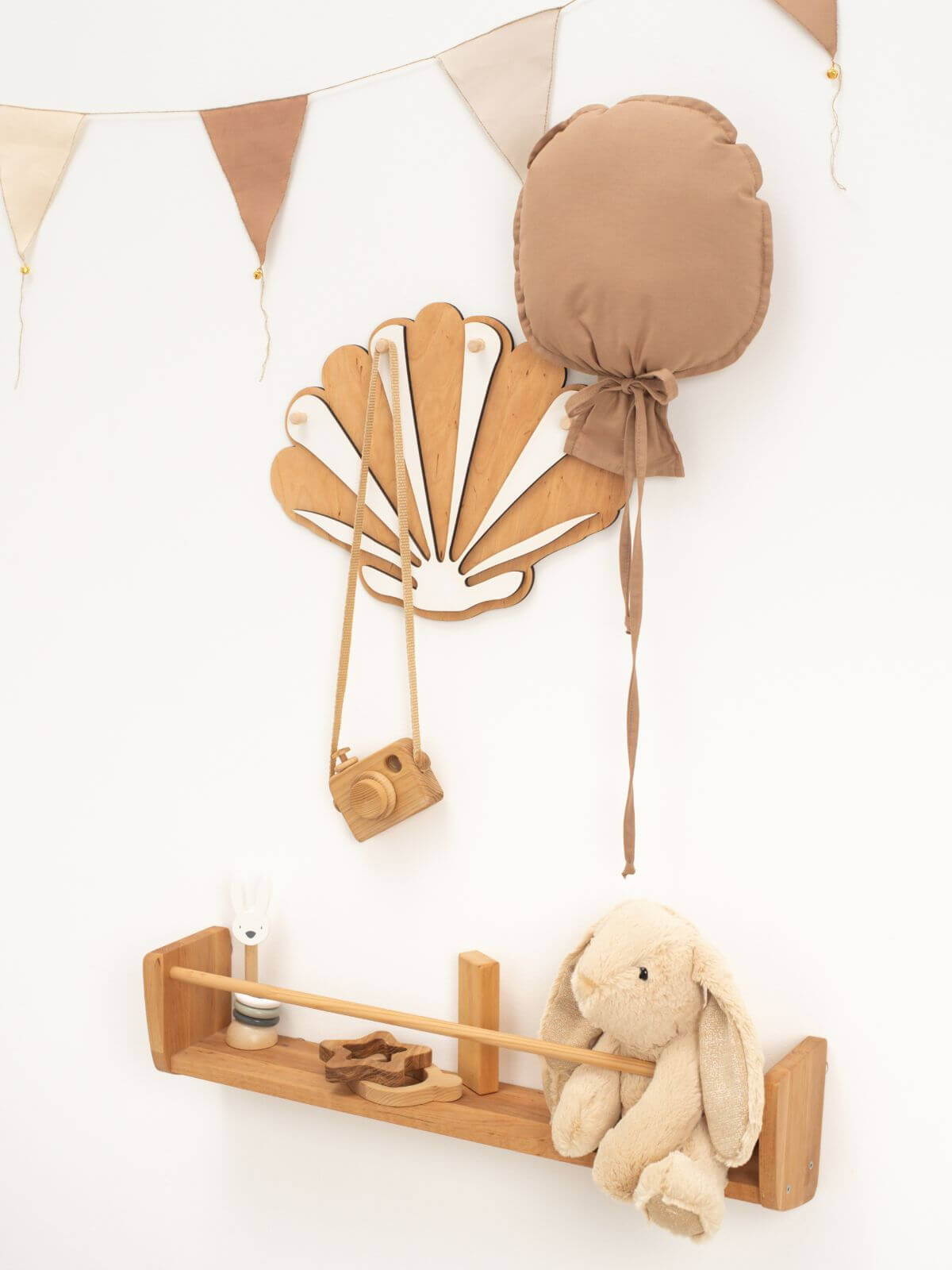 Sea Shell Wall Hanger for Nursery
