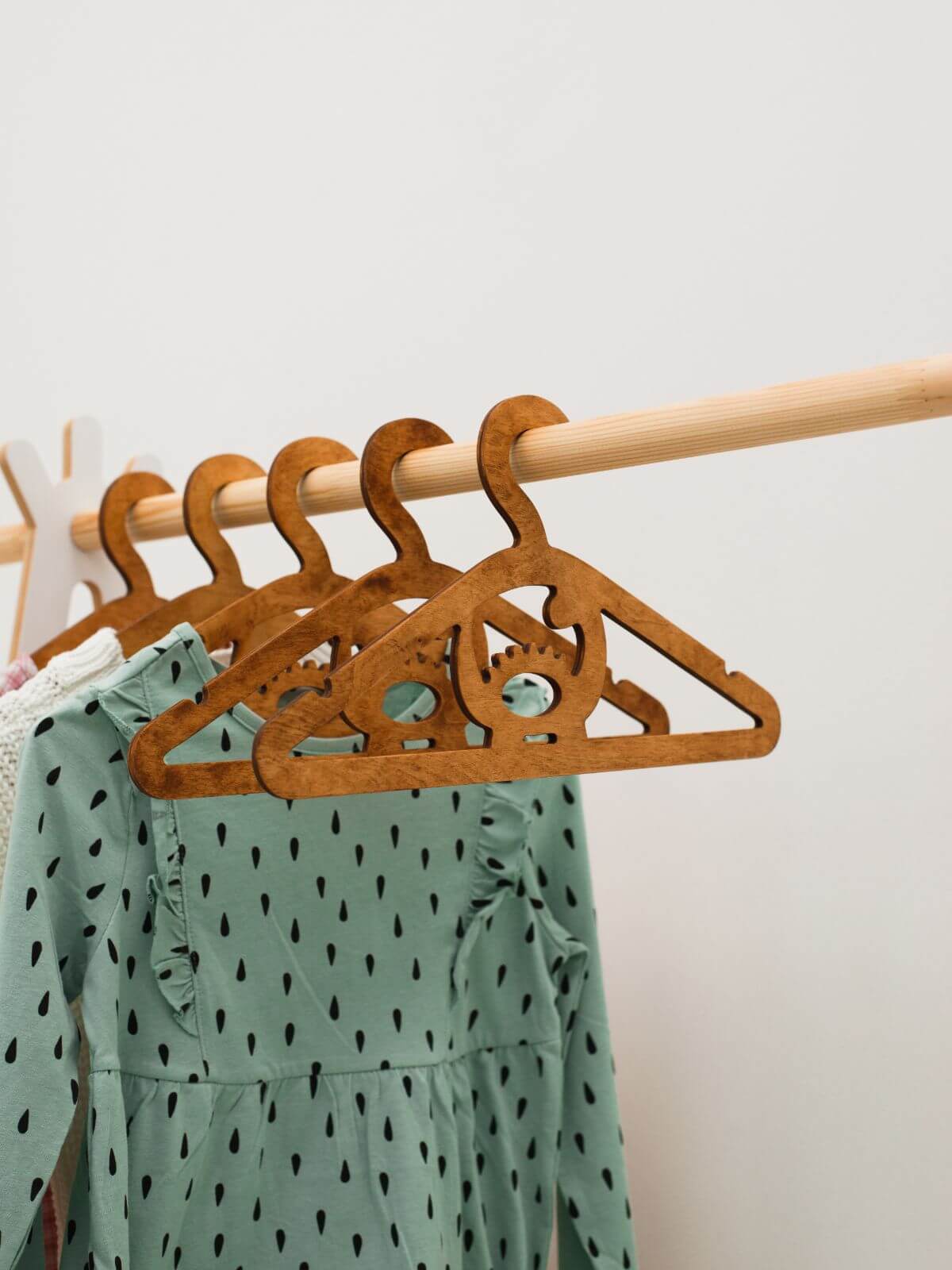 Pack of 10 Kid's Wooden Hangers